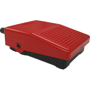 Miniature foot switch, black base, red guard, 1 (NO+NC) contact - ITC ...